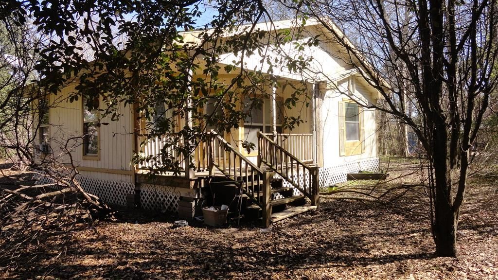 8522 Thompson Road, Highlands, TX 77562 - Homefront