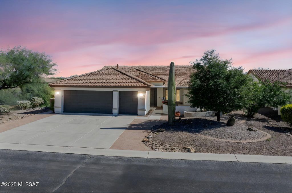 1530 N Miranda Lane, Green Valley, AZ 85614 | 22528120 | Mt. Lemmon Realty