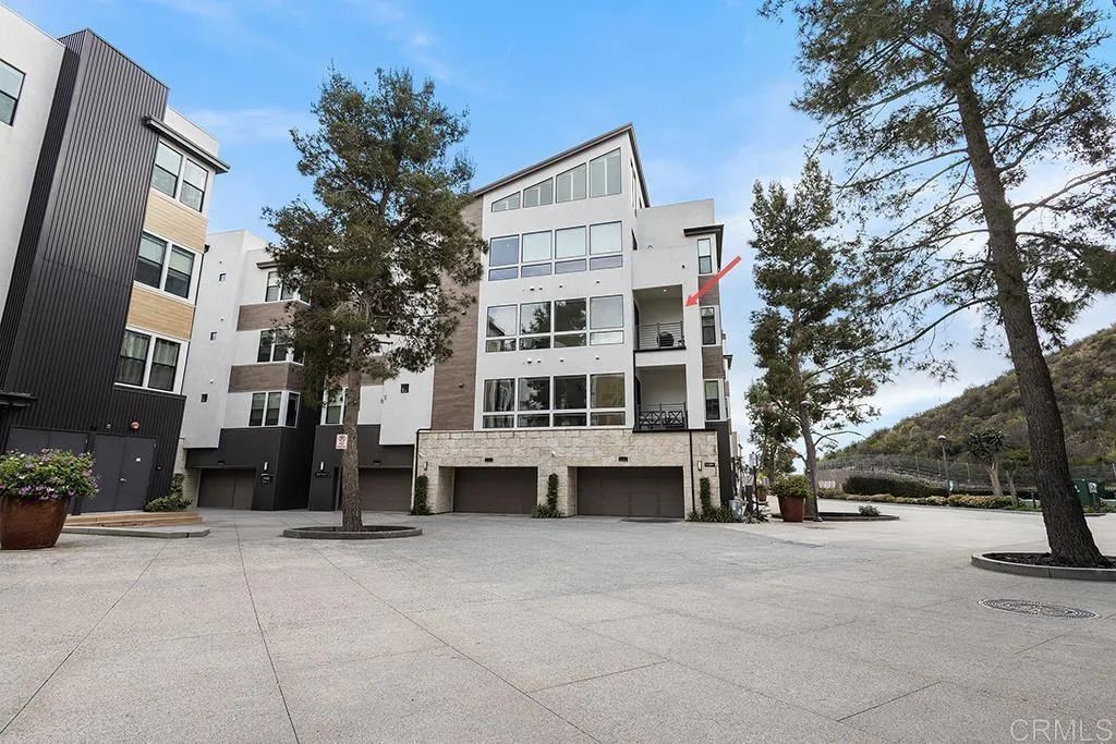 8381 Distinctive Drive, San Diego, CA 92108 - Homefront