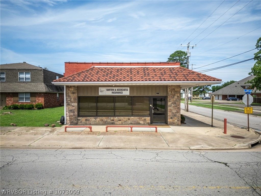 500 S 20th Street - Marsha Rogers Realty