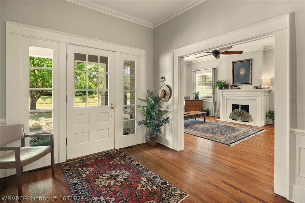 2709 Lela Street - Marsha Rogers Realty