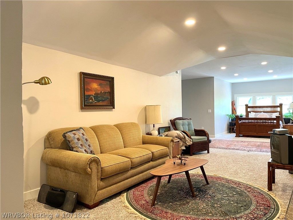 2709 Lela Street - Marsha Rogers Realty