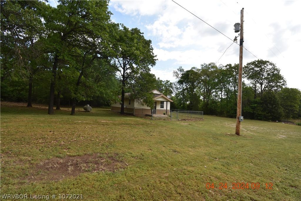 460633 E 1000 Road - Marsha Rogers Realty