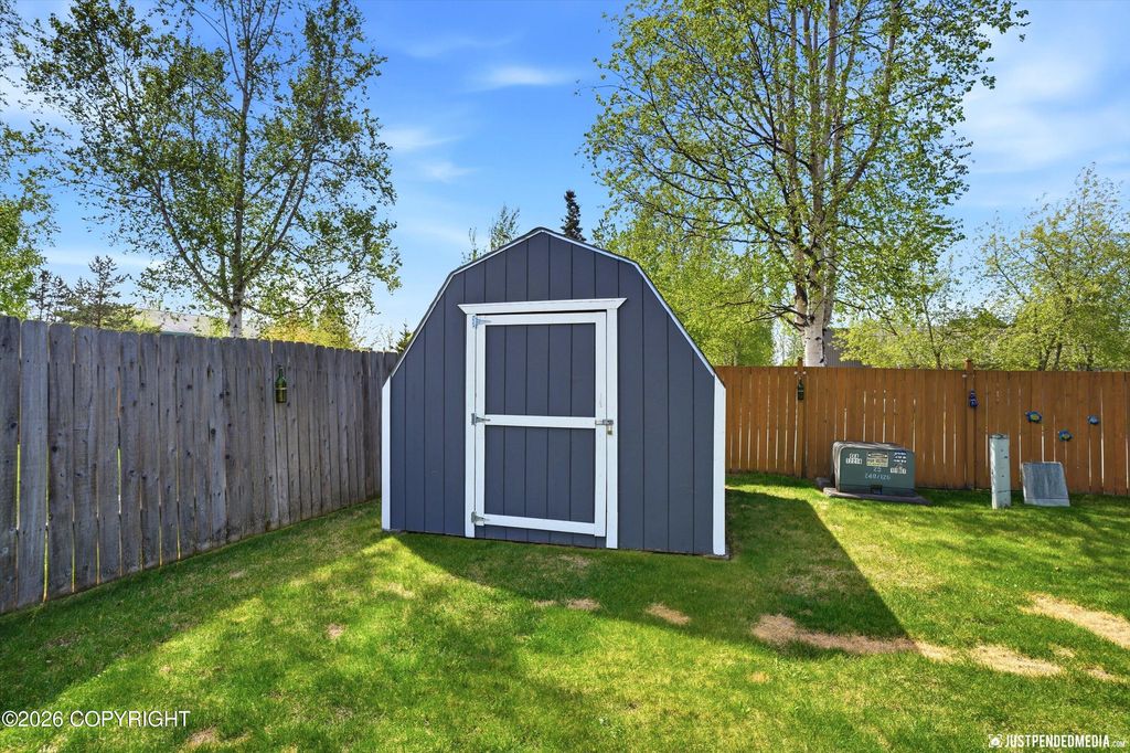9200 Flintlock Street, Anchorage, AK 99507 | 26-5954 | Firebird Realty