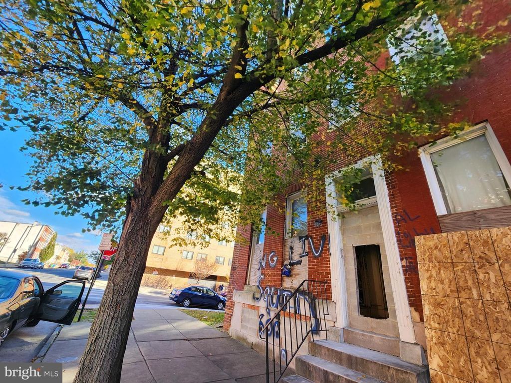 923 N GILMOR ST, Baltimore, MD 21217 | MDBA2192784 | LivingInMaryland.com