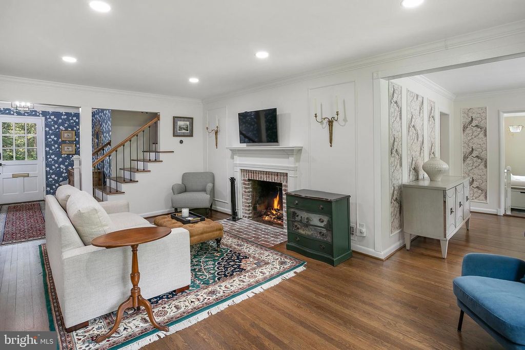 5 SPRING HILL CT, Chevy Chase, MD 20815 | MDMC2190508 ...