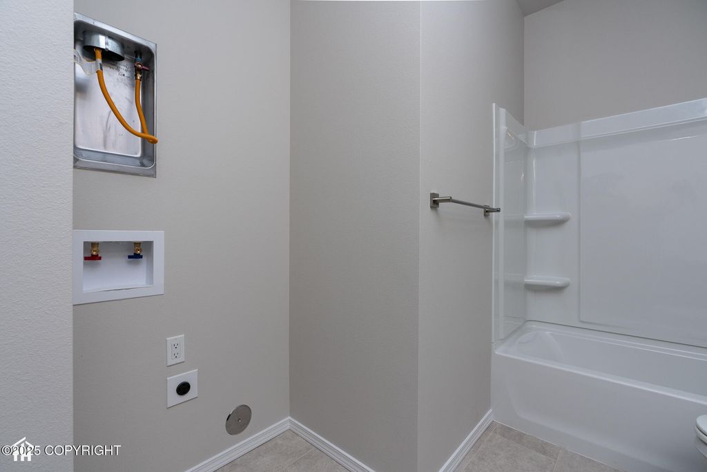 126 Venture Place, #16, Anchorage, AK 99504 | 25-11463 | Firebird Realty