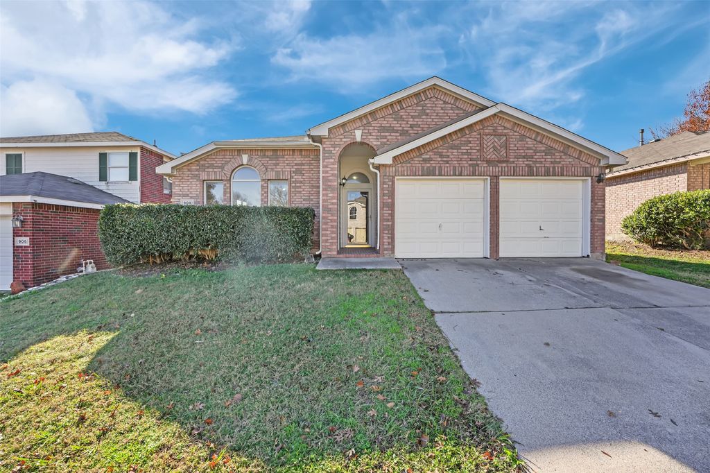 909 Western Pass, Fort Worth, TX 76179 - Homefront