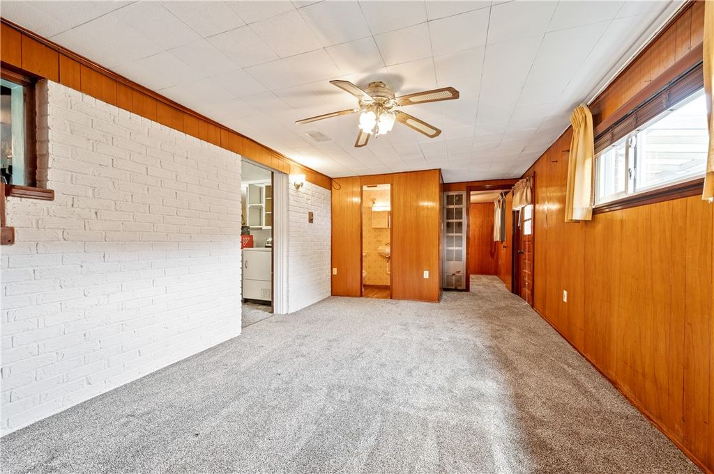 2902 I Street, Liberty Boro, PA 15133 - Homefront